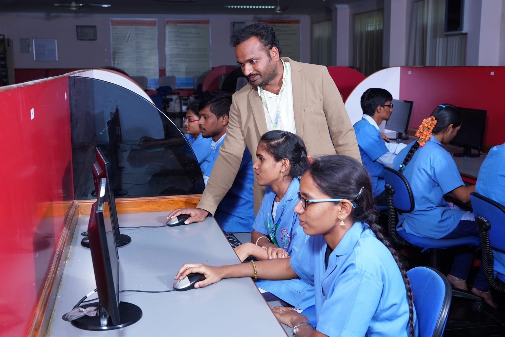 Aritificial Intelligence and Machine Learning (AI & ML) - Universal College of Engineering ...