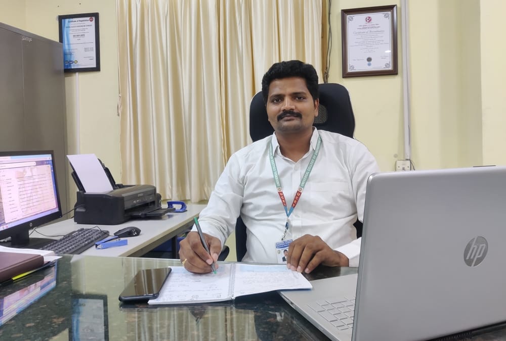 Principal - Universal College of Engineering & Technology (UCET)